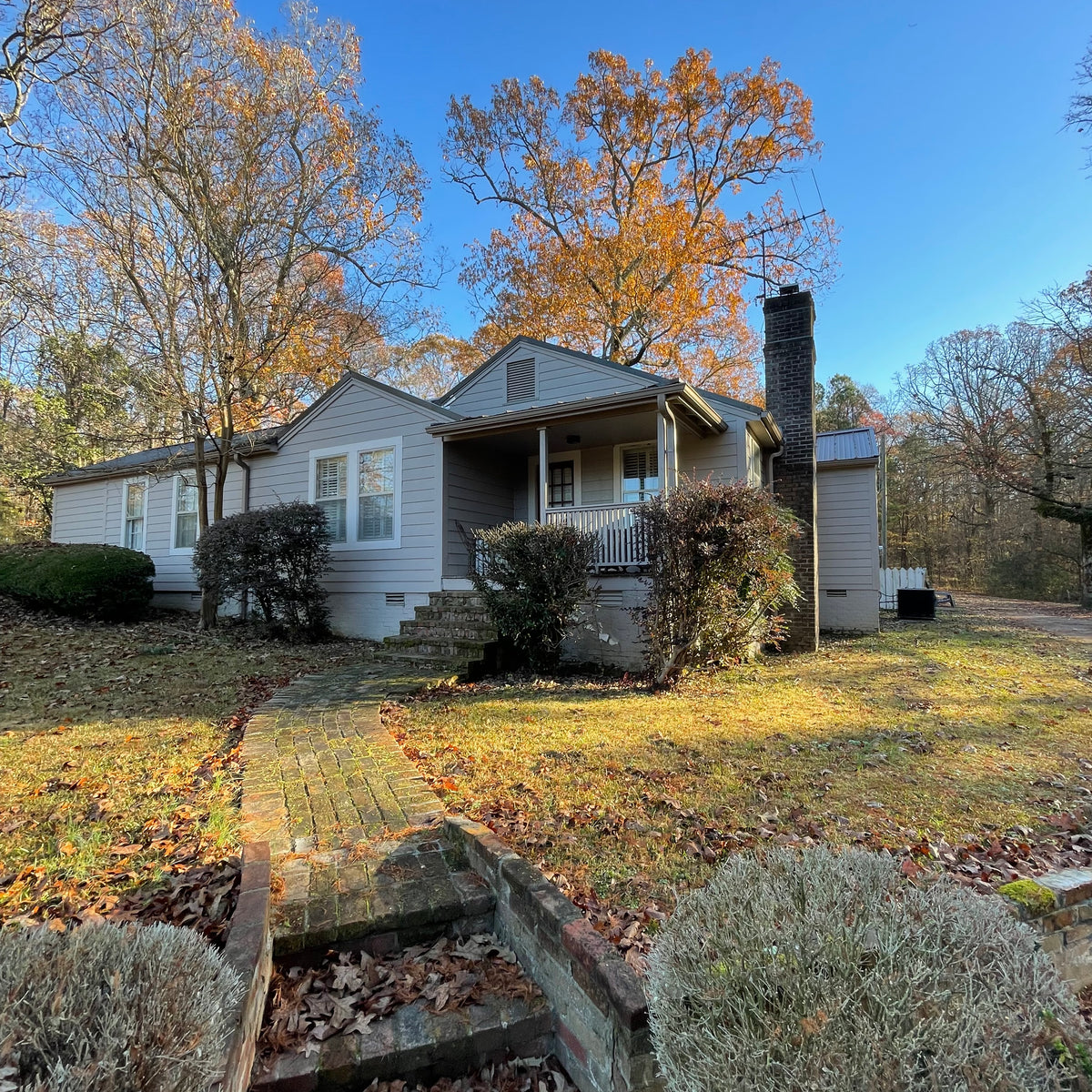 BOOK OUR ON-FARM GUEST COTTAGE! – Home Place Pastures